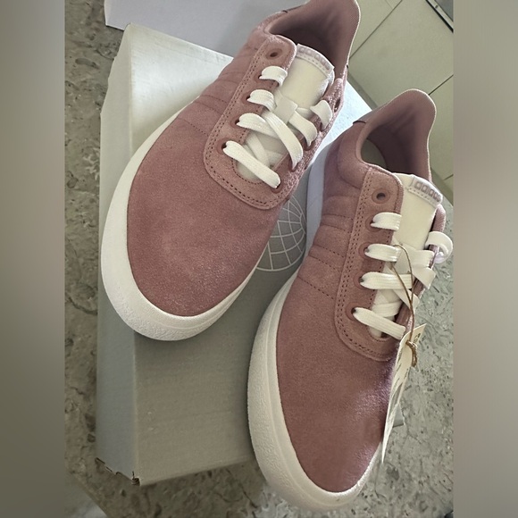 adidas | Shoes | Adidas Womens Essentials Vulc Raid3r Skateboarding ...